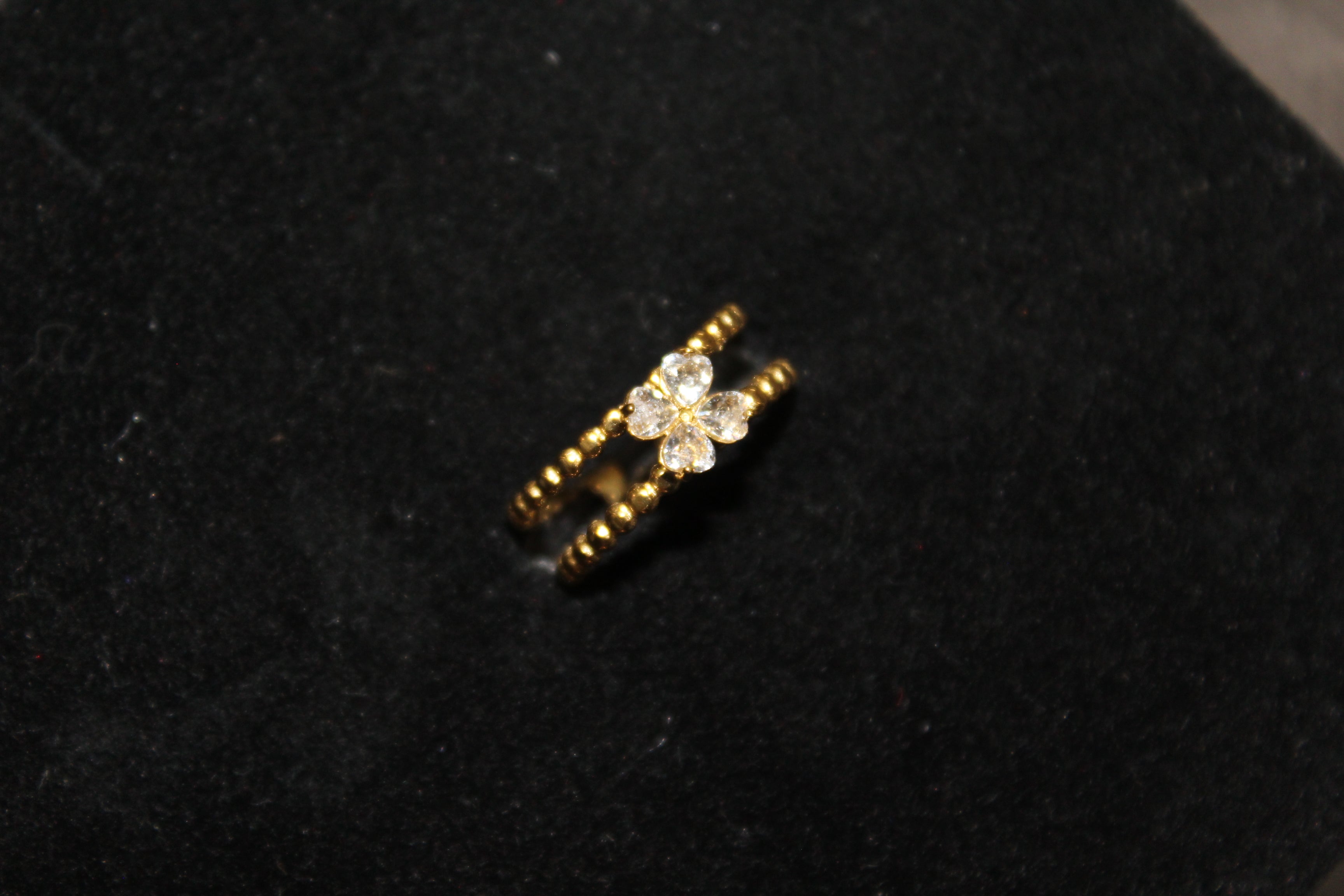 Flora Beed| Anti-tarnish and Hypoallergenic ring – House of Edya